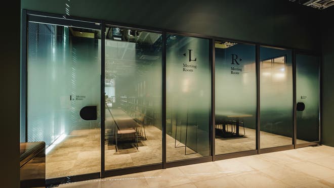 栄駅直結、中日ビル2階!商談・面接・お打ち合わせなどのビジネス利用におすすめな貸会議室!の写真2