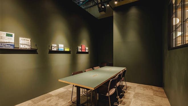 栄駅直結、中日ビル2階!商談・面接・お打ち合わせなどのビジネス利用におすすめな貸会議室!の写真1