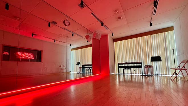 【BUZZ福岡本店】7stの写真2