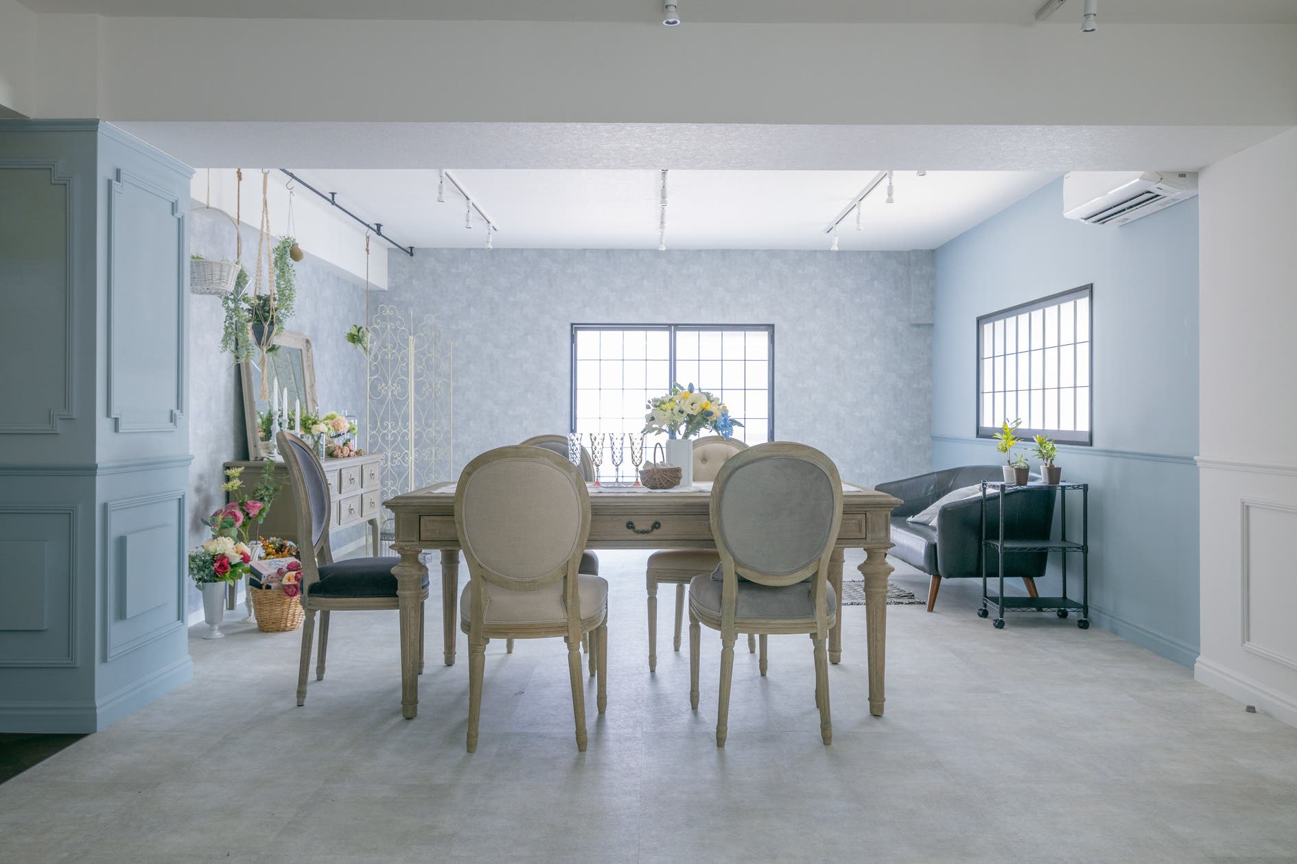 【新ページ移転案内中】8st🏠LED灯無料！Wi-Fi◎自然光＆シーン豊富な撮影スタジオ＆レンタルスペース｜女子会・オフ会にもの写真5