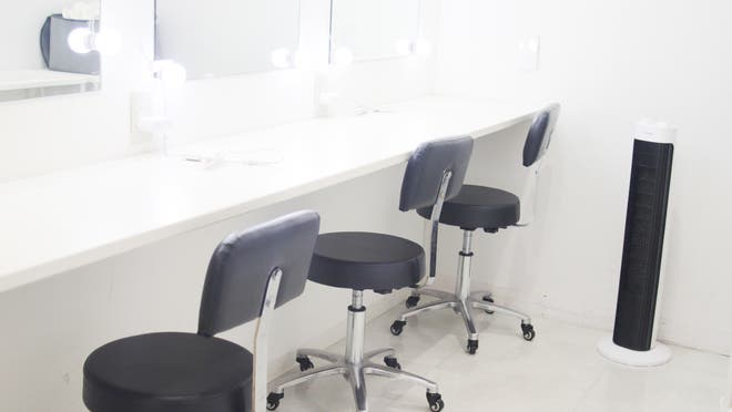 【新ページ移転案内中】8st🏠LED灯無料!Wi-Fi◎自然光&シーン豊富な撮影スタジオ&レンタルスペース|女子会・オフ会にもの写真9