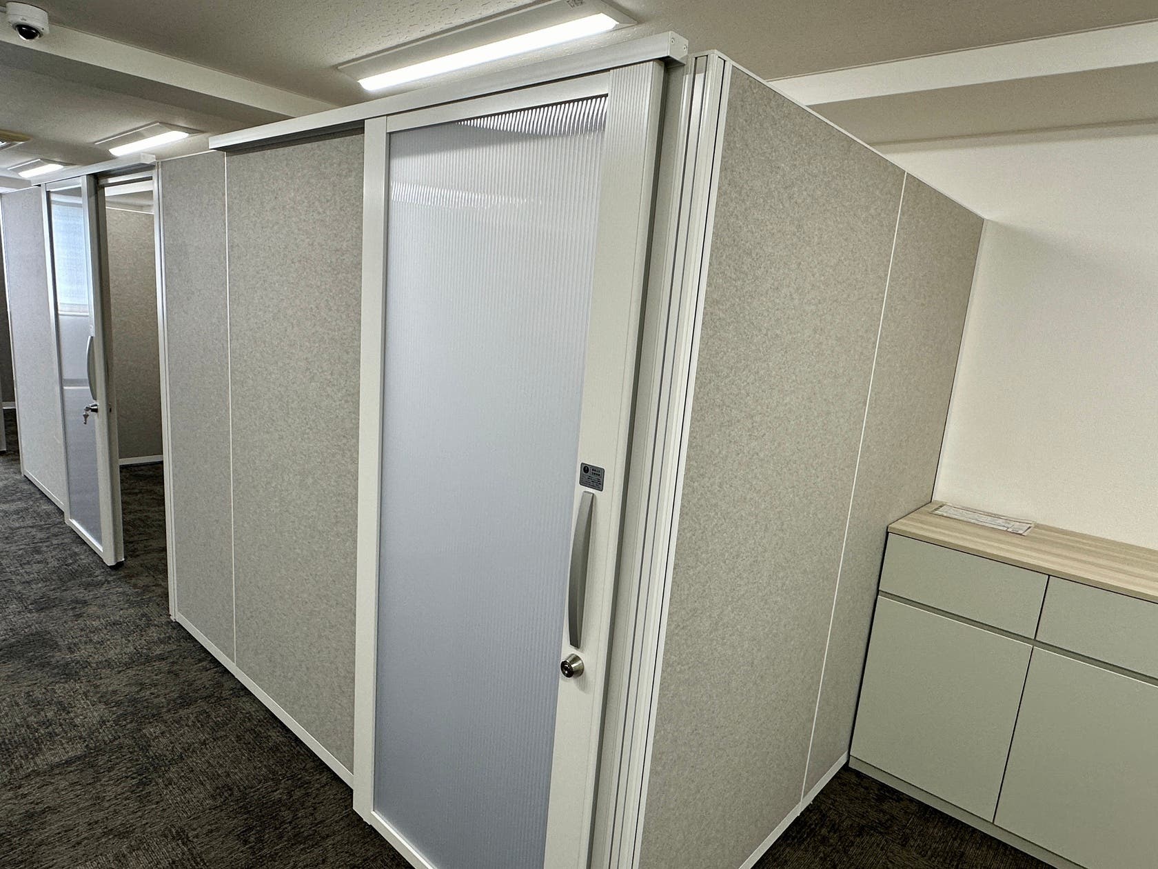 【地下1階】早稲田駅徒歩3分の貸会議室（11人以上）の写真12