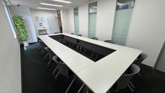 大阪会議室 ヒロホールディングス難波御堂筋店 第1会議室の写真2