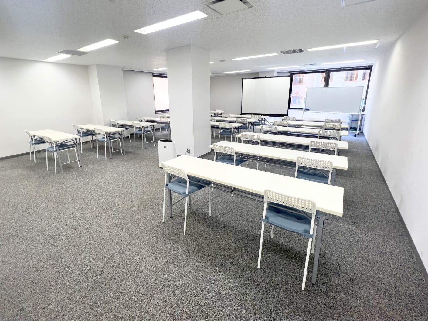 ⭐NEW⭐【六本木一丁目駅徒歩5分】無料備品多数☆会議・研修・試験会場・WEBセミナー・ZOOM快適ビジネス仕様！2階G会議室の写真3