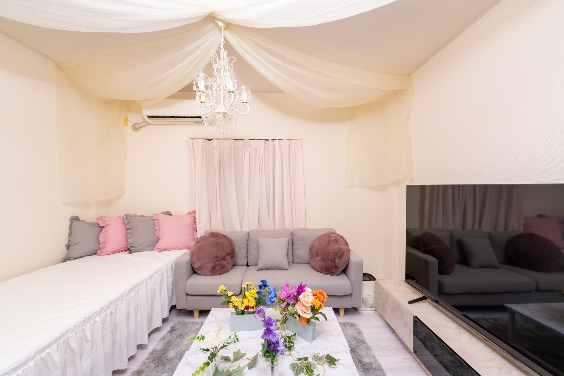 【南森町５分】防犯カメラ無し/65型大型テレビ📺/24H利用可🙆‍♀️誕生日会🎂推し活📢女子会💎デート💗ゲーム🎮Raven天神橋の写真7