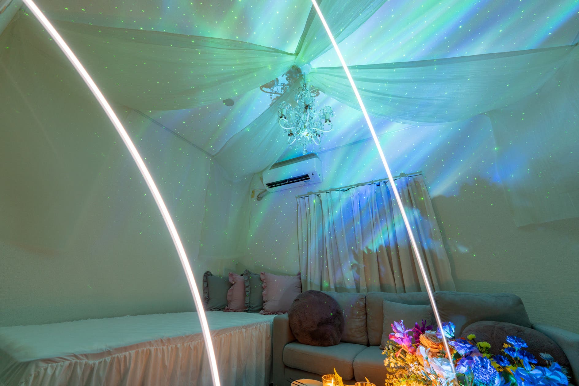 【南森町５分】防犯カメラ無し/65型大型テレビ📺/24H利用可🙆‍♀️誕生日会🎂推し活📢女子会💎デート💗ゲーム🎮Raven天神橋の写真2