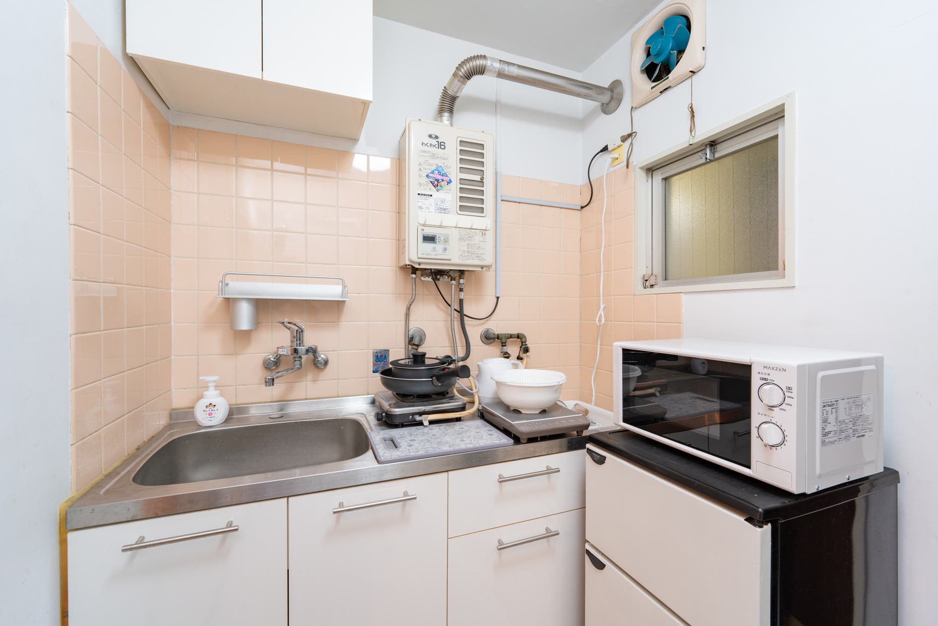 【南森町５分】防犯カメラ無し/65型大型テレビ📺/24H利用可🙆‍♀️誕生日会🎂推し活📢女子会💎デート💗ゲーム🎮Raven天神橋の写真23