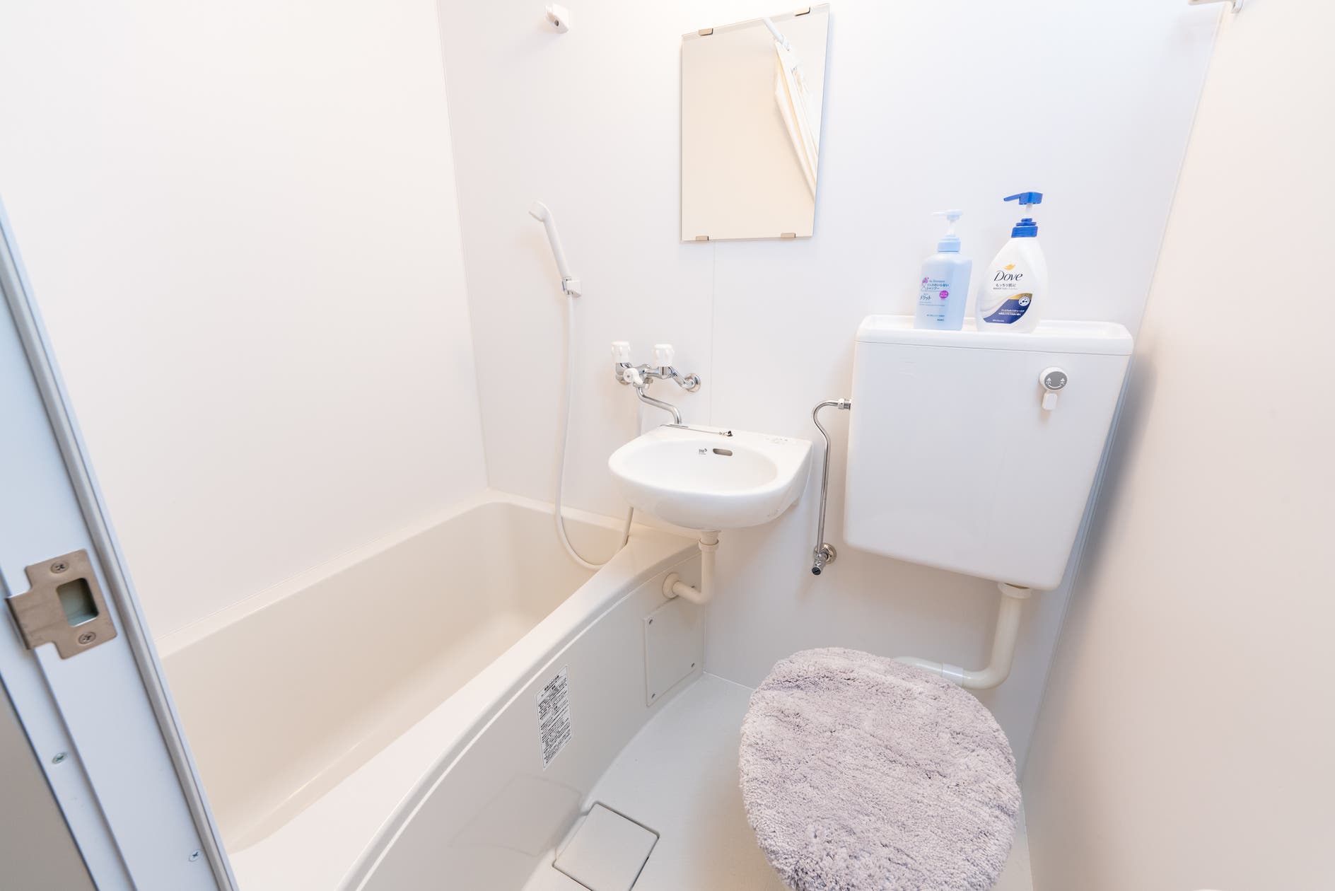 【南森町５分】防犯カメラ無し/65型大型テレビ📺/24H利用可🙆‍♀️誕生日会🎂推し活📢女子会💎デート💗ゲーム🎮Raven天神橋の写真24