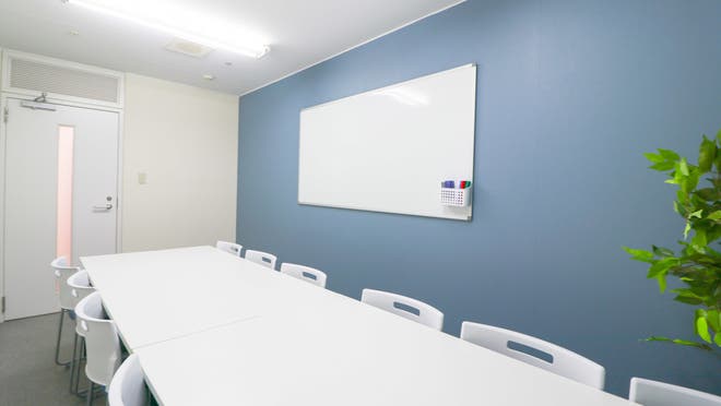 【梅田駅地下直結で最高の立地!大阪駅前第2ビル!12名】大型モニター・WiFi全て無料!ふれあい貸し会議室 梅田No122の写真4