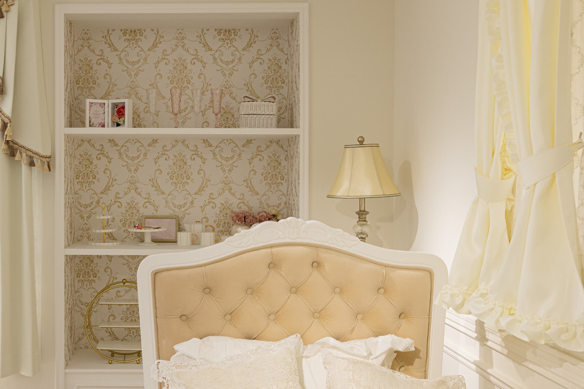 【新ページ移転案内中】11st😉推し活・本人不在の生誕祭に人気！フレンチロココな撮影スタジオ｜｜撮影会・推し活・コスプレに！｜の写真10