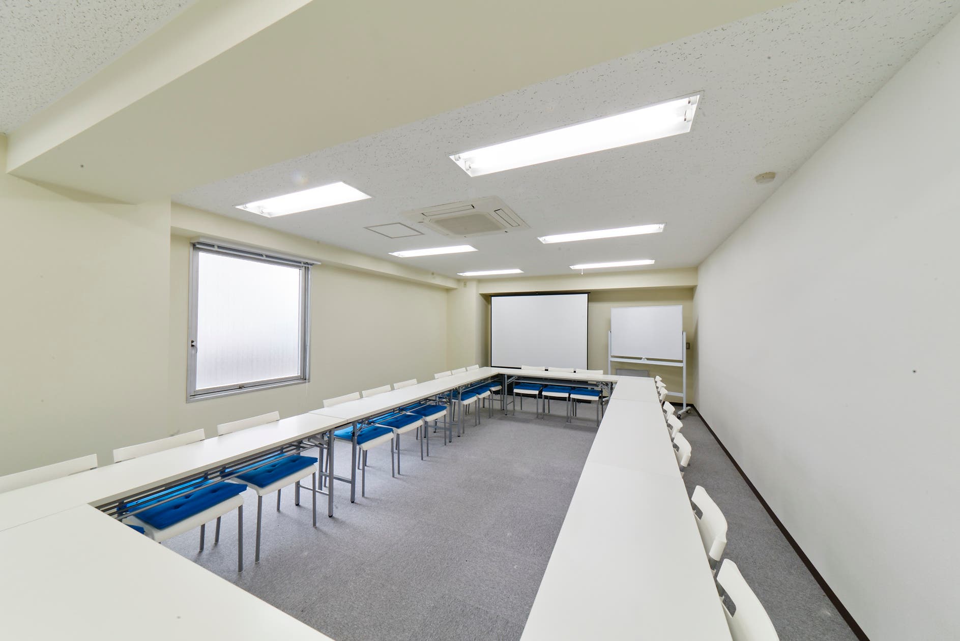 【五反田駅から徒歩3分】⭐️無料備品多数⭐️会議・研修・試験会場・セミナー等■4階D会議室の写真5