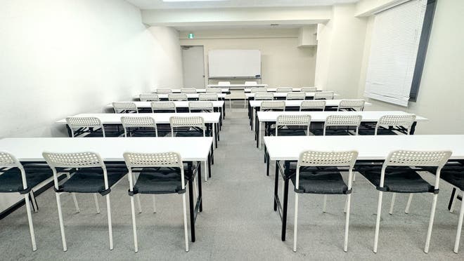 【五反田駅から徒歩3分】⭐️無料備品多数⭐️会議・研修・試験会場・セミナー等■4階D会議室の写真3