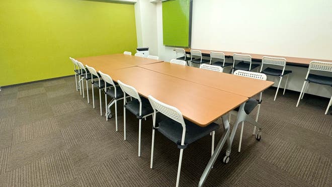 【五反田駅から徒歩3分】⭐️無料備品多数⭐️会議・研修・試験会場・セミナー等■4階ミーティングルームの写真2