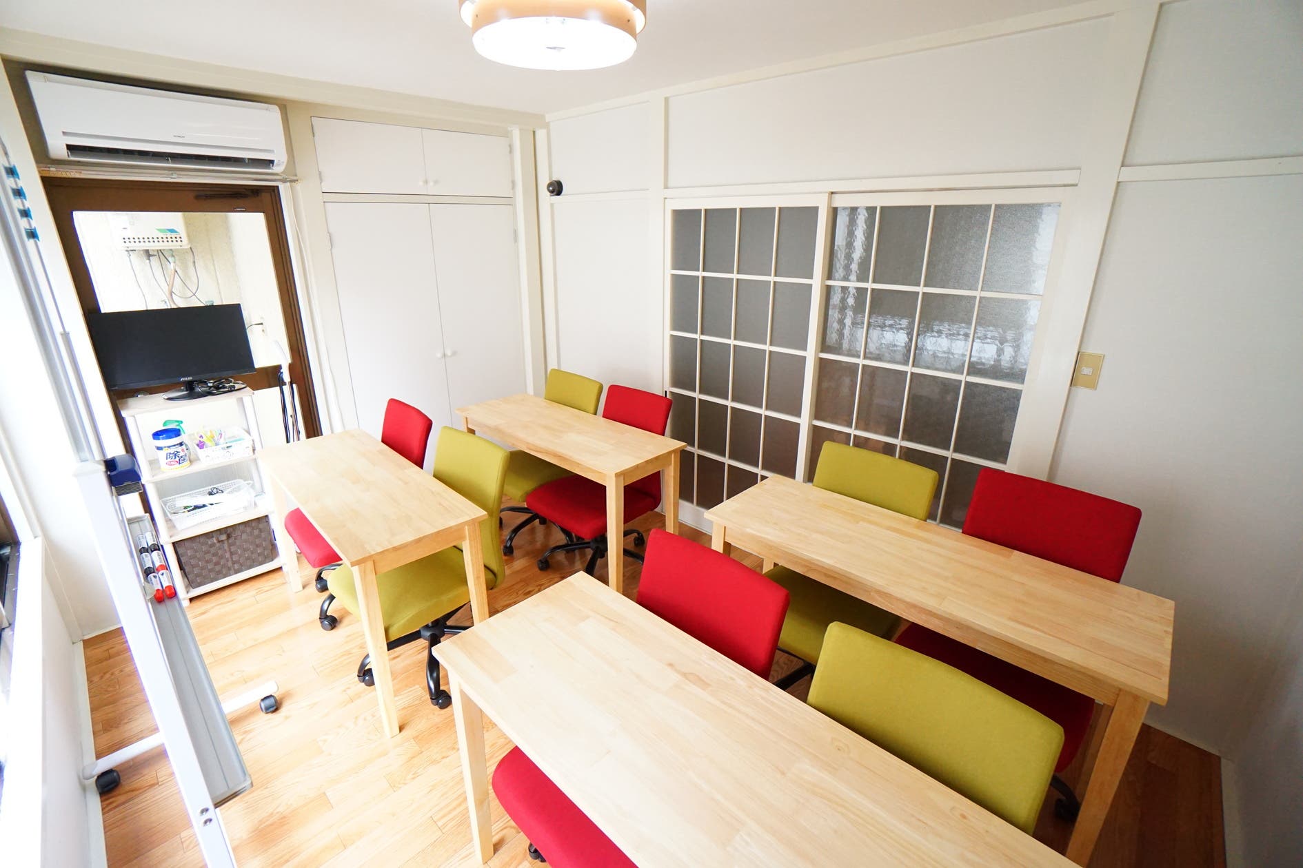 ＜サボテン会議室＞立川駅徒歩3分🚃光回線Wi-Fi📶モニター🖥️ホワイトボード📝会議/テレワーク/Zooｍの写真8