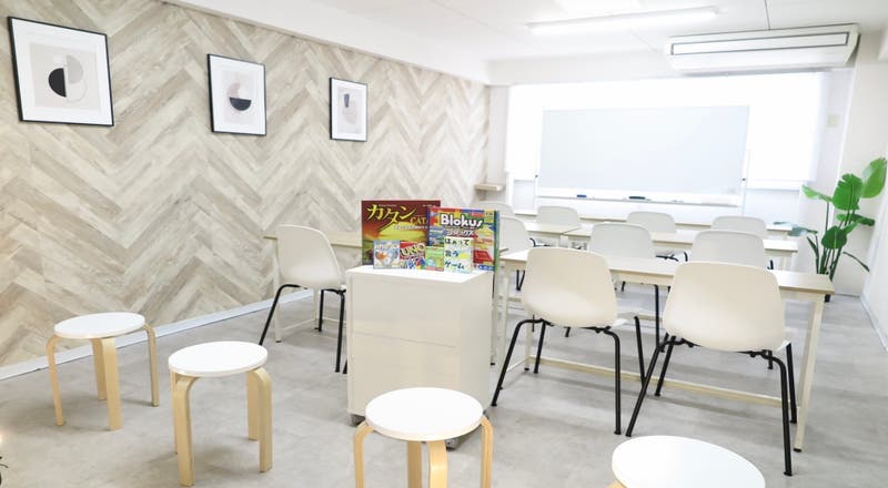 【中崎町駅50秒・梅田ロフト５分✨】/wifi・設備無料/16名/会議室・施術ベッド・ボードゲーム♠/ゴミ捨て無料