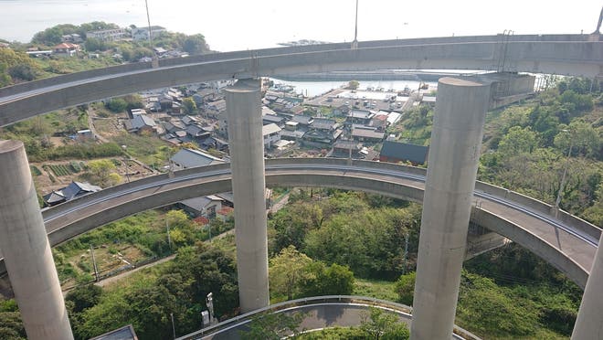 瀬戸内に浮かぶ小さな島 岩黒島 瀬戸大橋利用で車でアクセス可能 昭和建築一軒家貸切 大きな空と海を満喫 駐車スペース5台の写真3