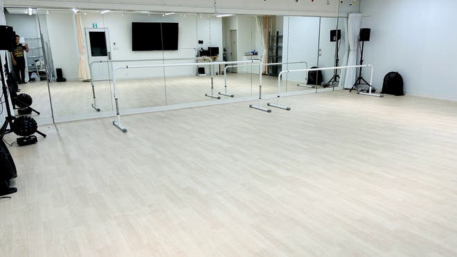 黄金町駅から徒歩3分、75㎡、社交ダンス、バレエ、ヨガ、セミナー・会議、wifi有、飲食可、巨大モニターありの写真26