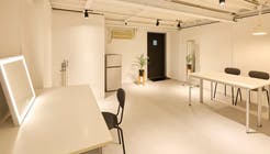 大阪・南森町駅徒歩5分 コンパクトなホリゾントスタジオの写真2