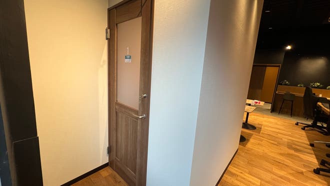 【西中島南方駅から徒歩5分】1時間 660円!|1名用の完全個室(4F_ブース1)の写真3