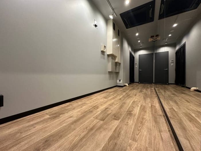 【BUZZ BAYSIDE(浜松町)】3stの写真4