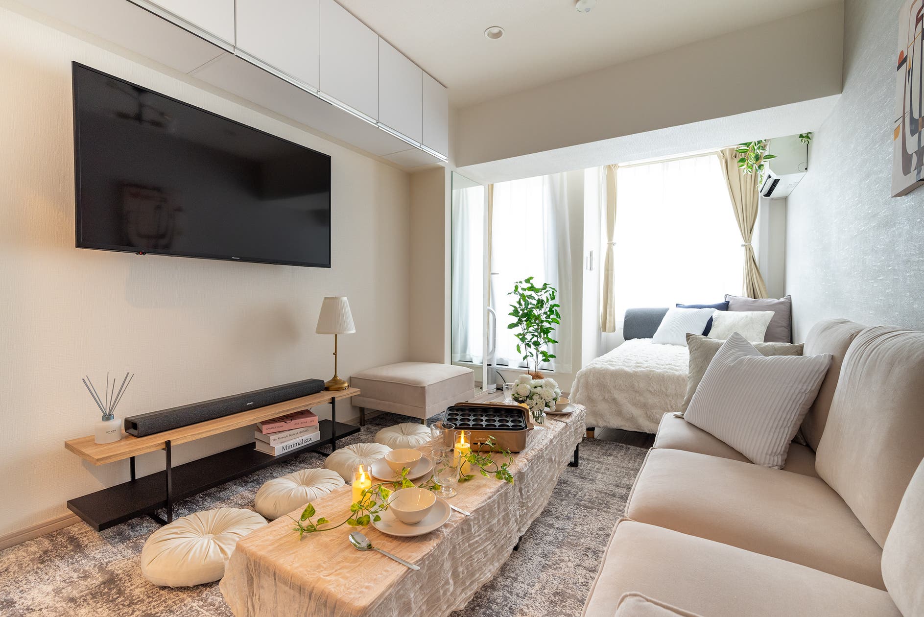 五反田2分🛋️24時間🎥撮影配信🎄パーティー📺55型TV🎬アマプラ映画✨シンプルモダン内装🏠ゴミ捨て無料の写真1