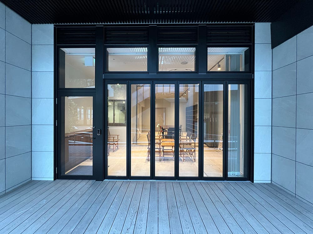 屋内と半屋外で様々な用途で利用可能なレンタルスペース！の写真5