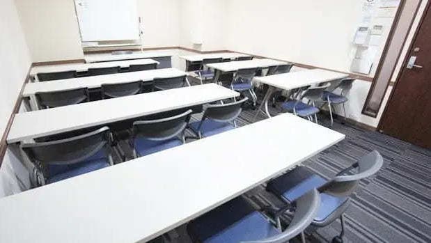 名古屋会議室 錦店 第2会議室【セルフ設営&当日予約OK!直近1週間室料45%オフ】の写真3