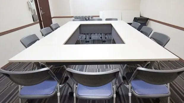 名古屋会議室 錦店 第2会議室【セルフ設営＆当日予約OK！直近1週間室料45%オフ】の写真5