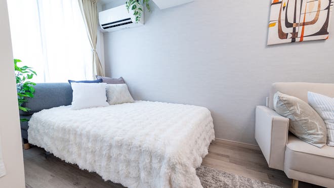 五反田2分🛋️24時間🎥撮影配信🎄パーティー📺55型TV🎬アマプラ映画✨シンプルモダン内装🏠ゴミ捨て無料の写真10