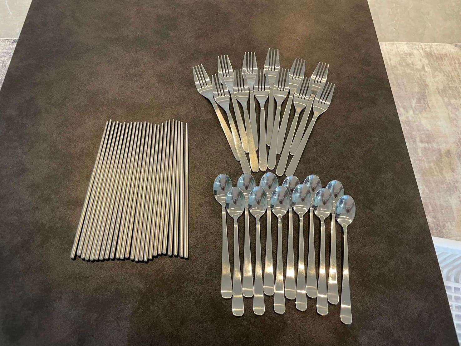 【池袋駅 徒歩5分】自然光×白背景｜リール撮影・YouTube撮影🎥ロケ・スタジオ撮影📸ポートレート、商品撮影🍃コスプレ◎の写真24