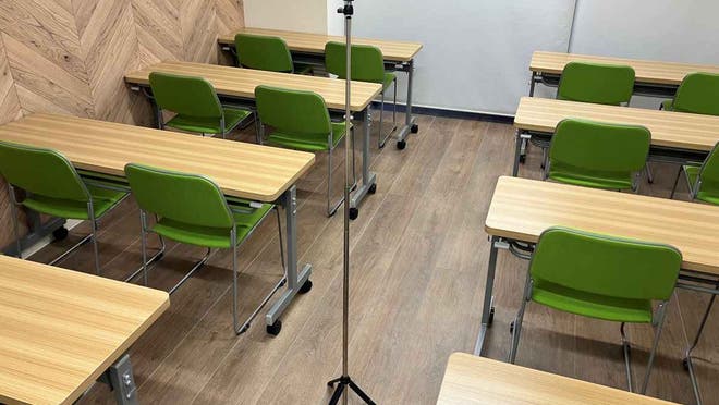 👍15分前入室ok🙆【丸の内駅1分/伏見駅9分】最大120㌅4Kプロジェクター/各備品類の使用料無料/光回線/土足OKの写真23