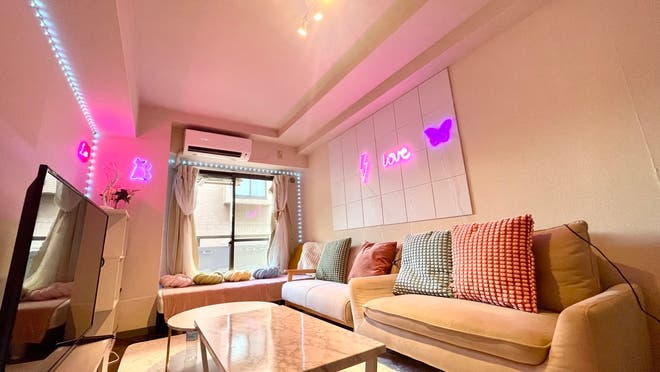 ✨オープンセール✨駅近徒歩圏内🚶デート💕ママ会👫女子会❤️誕生日会🎂推し会🌹ゴミオプション🗑️✨120インチプロジェクター🎥K4の写真1