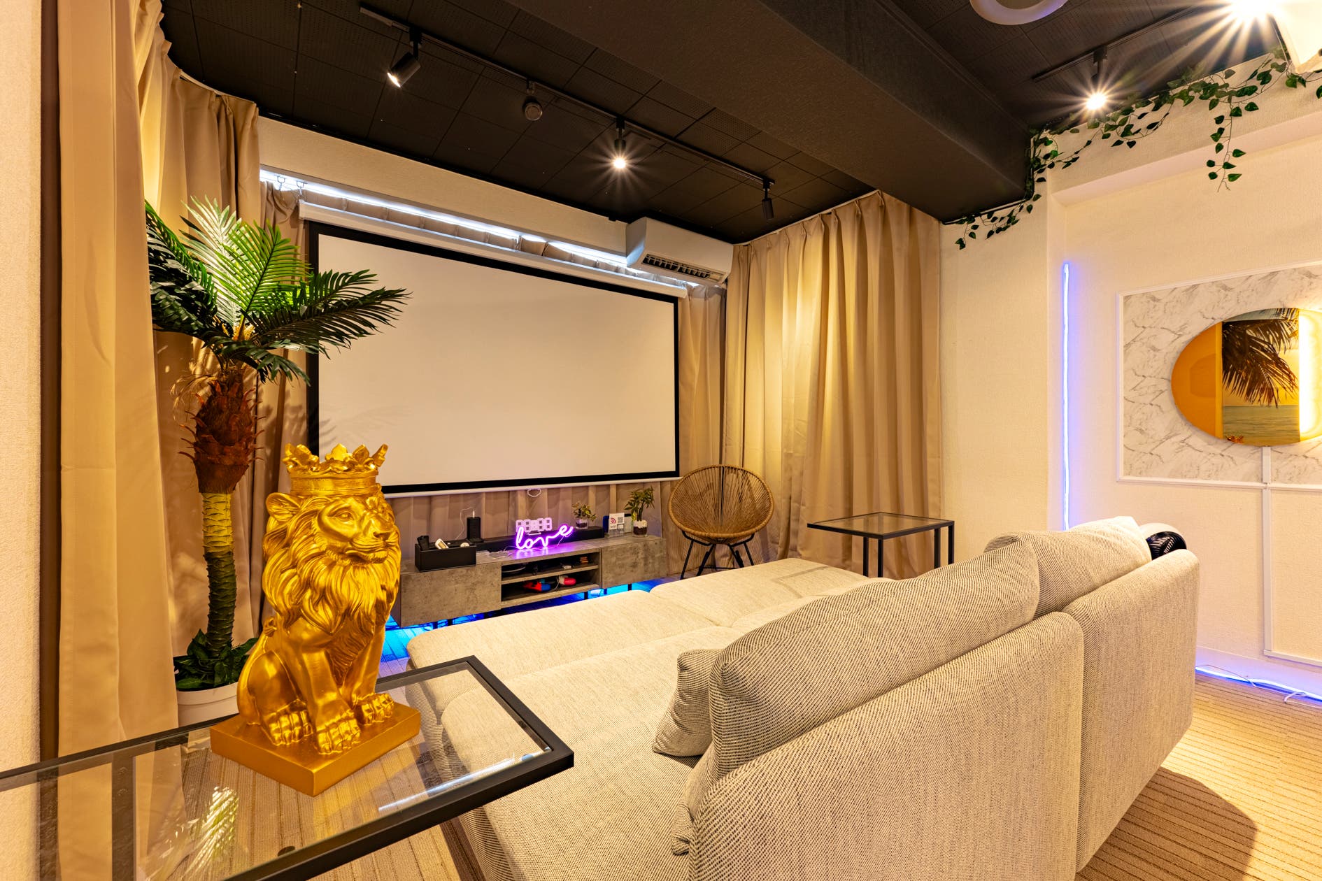 スペモ🎬クリスマス🎄学割👨‍🎓新橋駅4分❗プロジェクター🎥映画鑑賞🎞️デート💕570_LEONEXCINEMA新橋の写真6