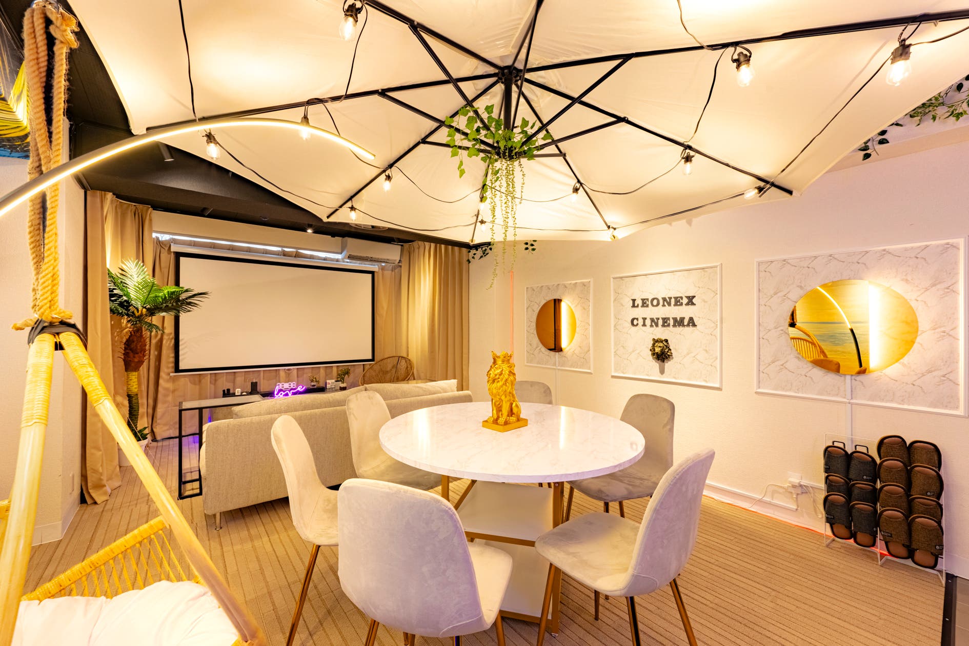 スペモ🎬クリスマス🎄学割👨‍🎓新橋駅4分❗プロジェクター🎥映画鑑賞🎞️デート💕570_LEONEXCINEMA新橋の写真5