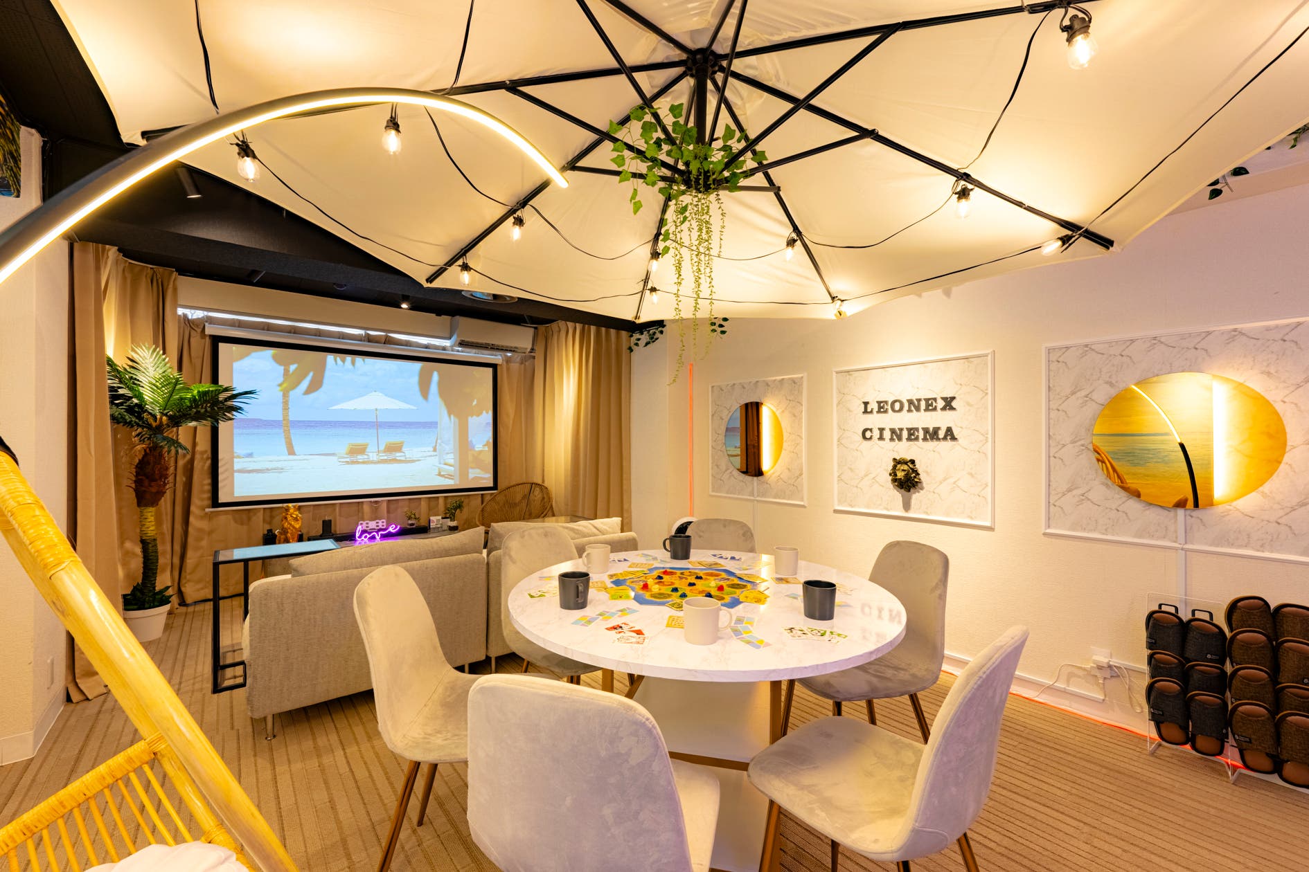 スペモ🎬クリスマス🎄学割👨‍🎓新橋駅4分❗プロジェクター🎥映画鑑賞🎞️デート💕570_LEONEXCINEMA新橋の写真14