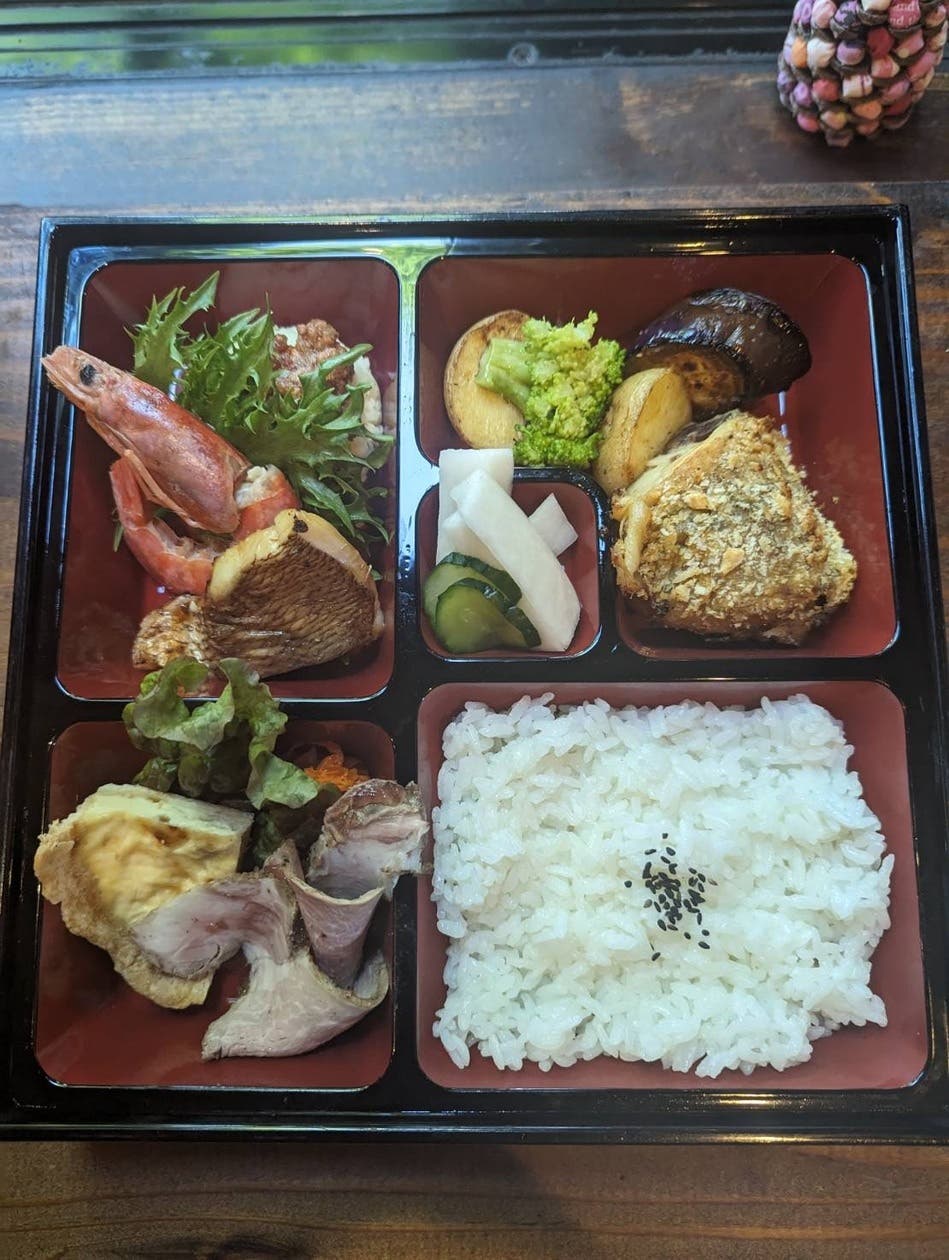 ランチ　＆　ドリンクの画像1