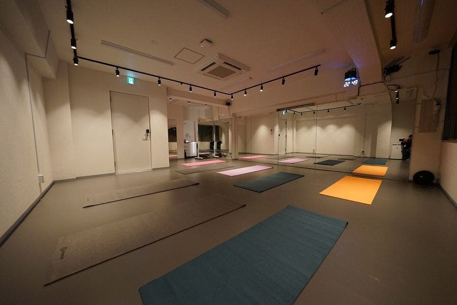 人気★予約困難【最大20名】馬喰町駅3分★アキバ駅チカ★最高級舞台床リノリウム★ダンス&バレエ&ウォーキング_Ａスタジオの写真10
