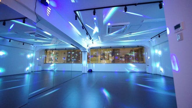 人気★予約困難【最大20名】馬喰町駅3分★アキバ駅チカ★最高級舞台床リノリウム★ダンス&バレエ&ウォーキング_Aスタジオの写真9