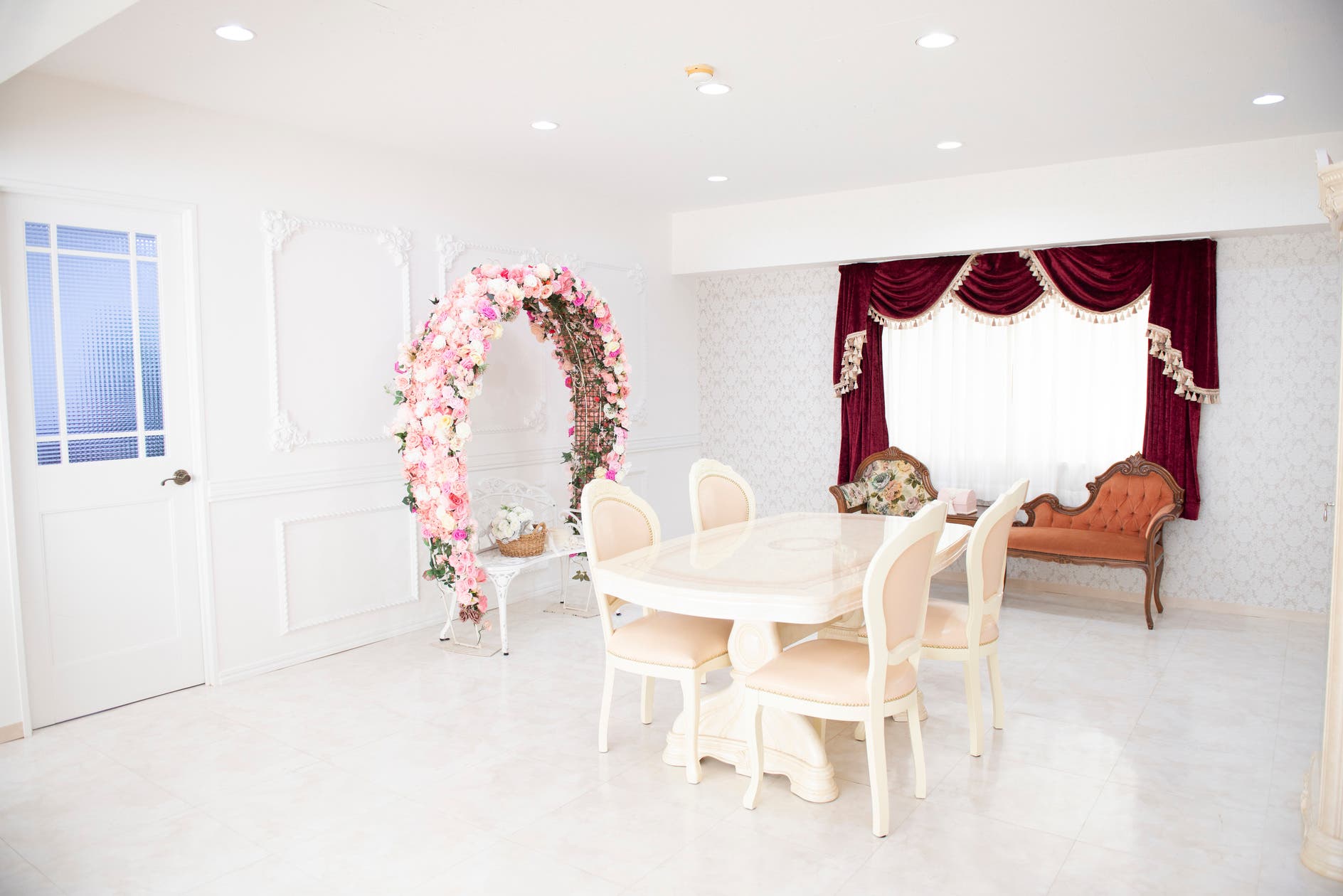 【新ページ移転案内中】1st💓推し活の定番✨上品かわいいロココ撮影スタジオ＆レンタルスペース｜女子会・オフ会にも｜商用利用OKの写真5