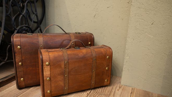 ドライフラワーとアーチ窓に包まれた本格的アンティーク撮影スタジオ|アパレル|ポートレート|物撮り|ムービーの写真29