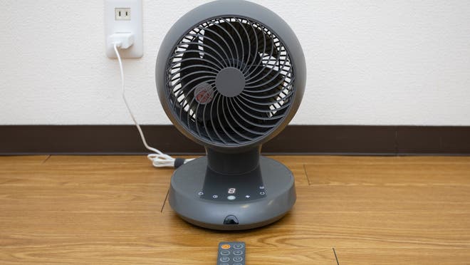 【大手町/神田駅徒歩5分】16名収容🛜光Wi-Fi🌇プロジェクター🗝️鍵無し入室可📊会議📷撮影/動画配信🃏ボドゲに最適の写真17