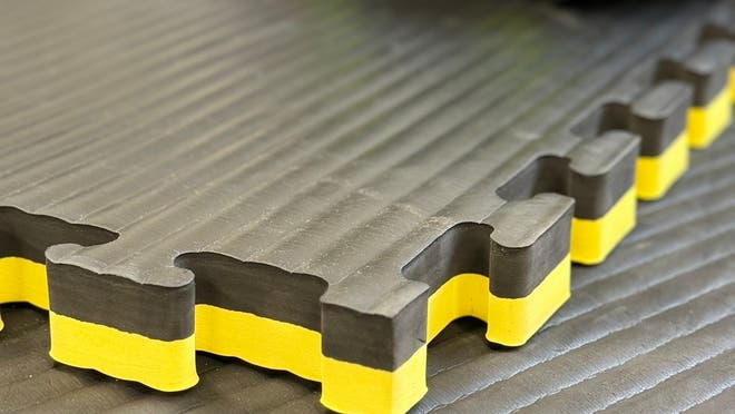 【天六駅徒歩5分 24時間利用可】 4cm厚のマットで快適にヨガ・ダンス・トレーニング!の写真19