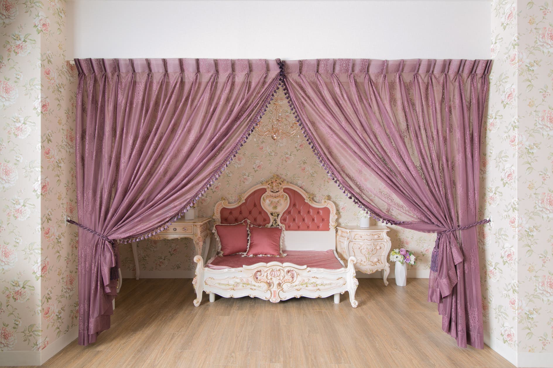 【新ページ移転案内中】6st🦋 本人不在の誕生会で人気🎂ゴシック系のかわいい撮影スタジオ＆レンタルスペース｜女子会・オフ会にもの写真8