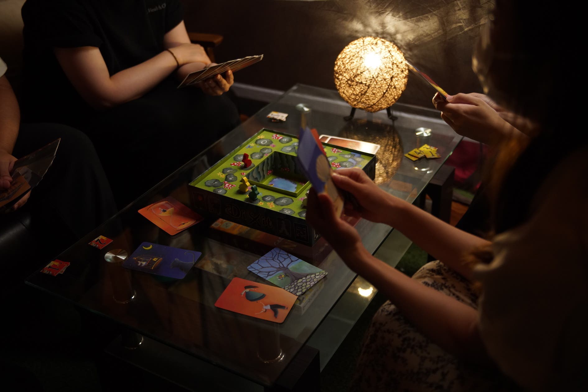 <Hammock>🚶三鷹駅徒歩3分🎉最大70名✨ハンモックカフェ🏕️グランピング🎥100インチスクリーン🃏ボードゲームの写真5