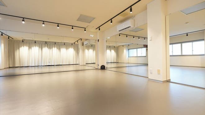 女性専用★予約困難【18名】山手線 駅チカ徒歩2分 最高級舞台床リノリウム&設備の写真7