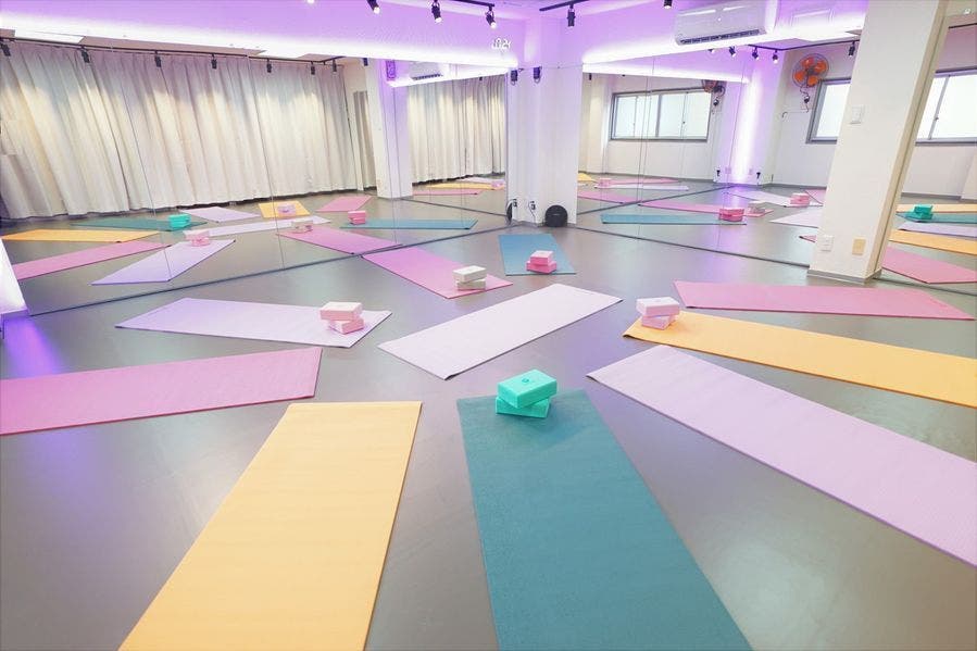 女性専用★予約困難【18名】山手線　駅チカ徒歩2分　最高級舞台床リノリウム&設備の写真6