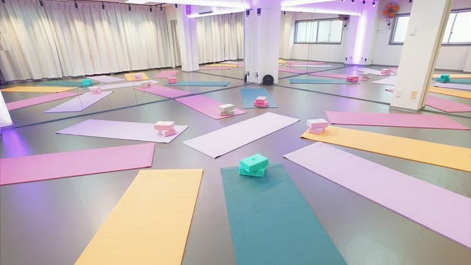 女性専用★予約困難【18名】山手線 駅チカ徒歩2分 最高級舞台床リノリウム&設備の写真6