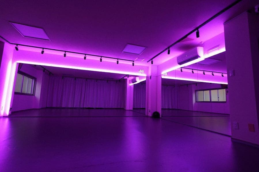 女性専用★予約困難【18名】山手線　駅チカ徒歩2分　最高級舞台床リノリウム&設備の写真8