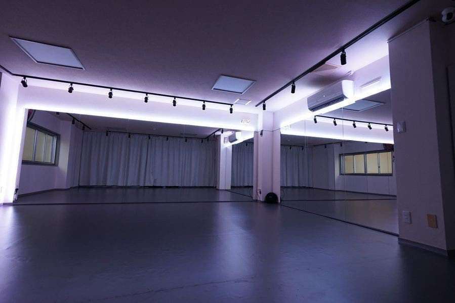 女性専用★予約困難【18名】山手線　駅チカ徒歩2分　最高級舞台床リノリウム&設備の写真10