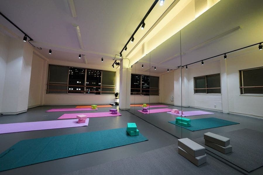 人気★新店割【12名】御茶ノ水駅前立地！最高級舞台床リノリウム&コソ連の写真10